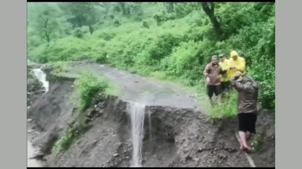Uttarakhand: Cloudburst in Dehradun leads to flash-flood like situation; SDRF carries out rescue ...