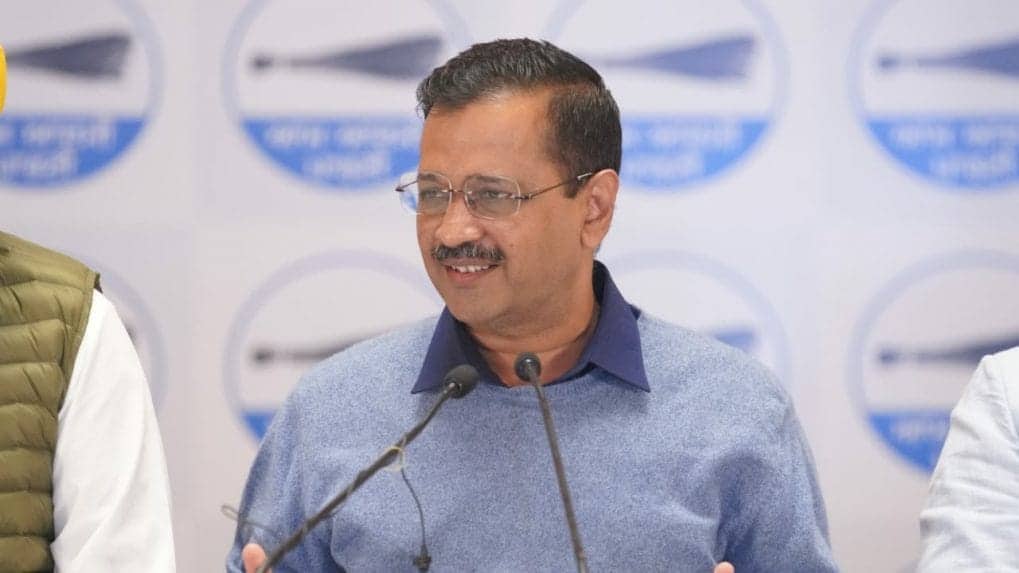 CM Kejriwal and Sisodia will go on a two-day tour of Gujarat | Zee News