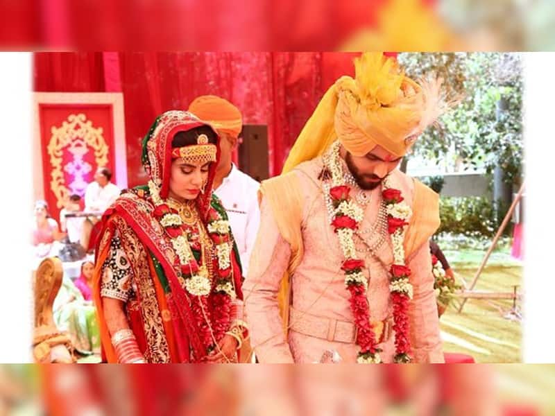 Ravindra Jadeja's wife Rivaba Solanki is a POLITICIAN: Know ALL about their LOVE STORY, in pics ...