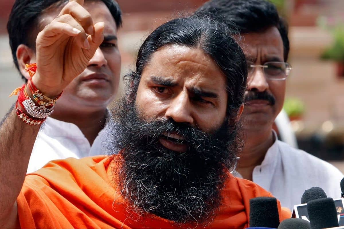 Yoga guru Baba Ramdev also reacted amidst the ongoing tussle between AAP and BJP | Zee News