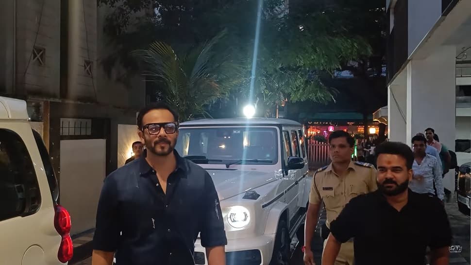 Bollywood director Rohit Shetty buys Mercedes-Benz G-Class worth Rs 2. ...