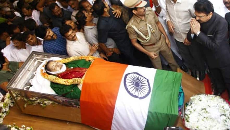 MGR to Jayalalithaa - Why Tamilians commit SUICIDES on leaders' deaths ...