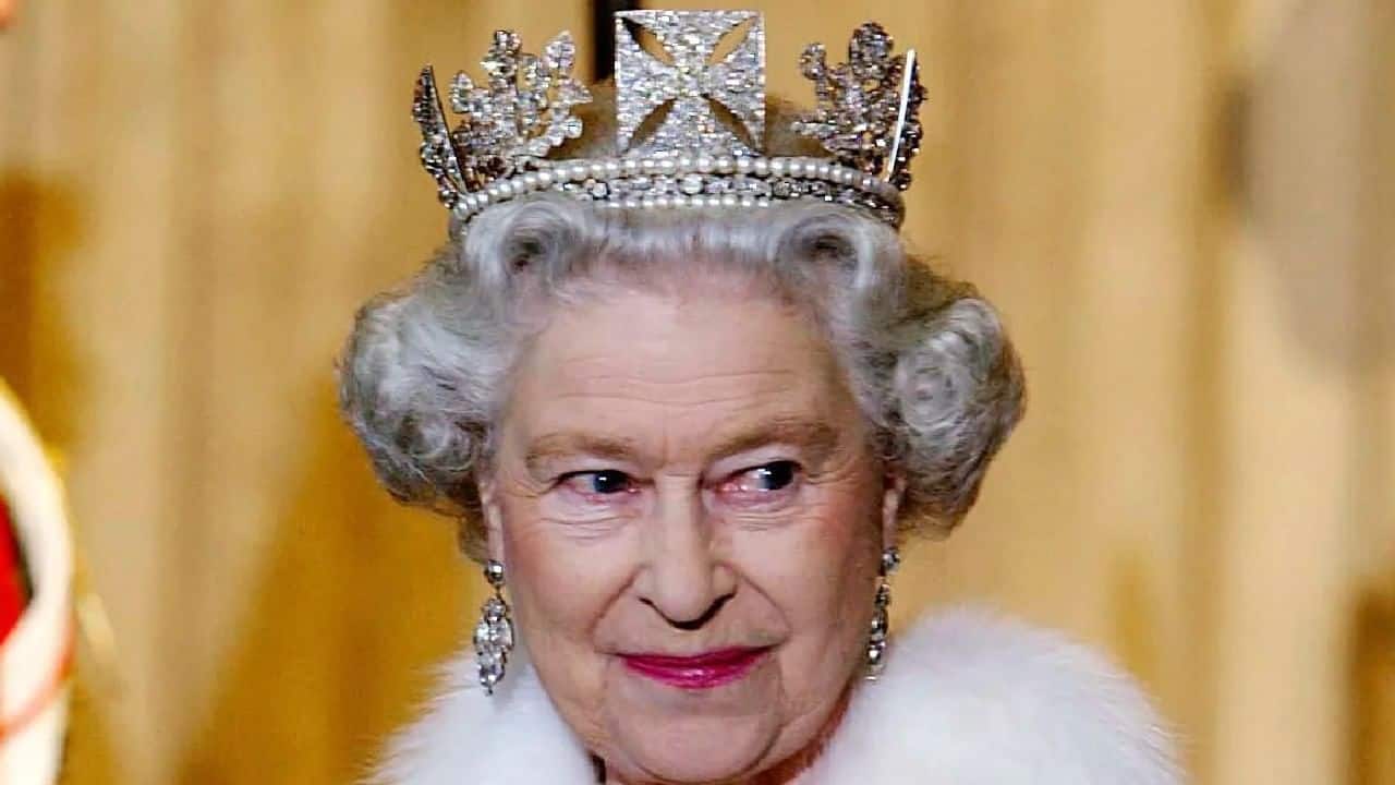 Britain and global leaders bid farewell to Queen Elizabeth | Zee News