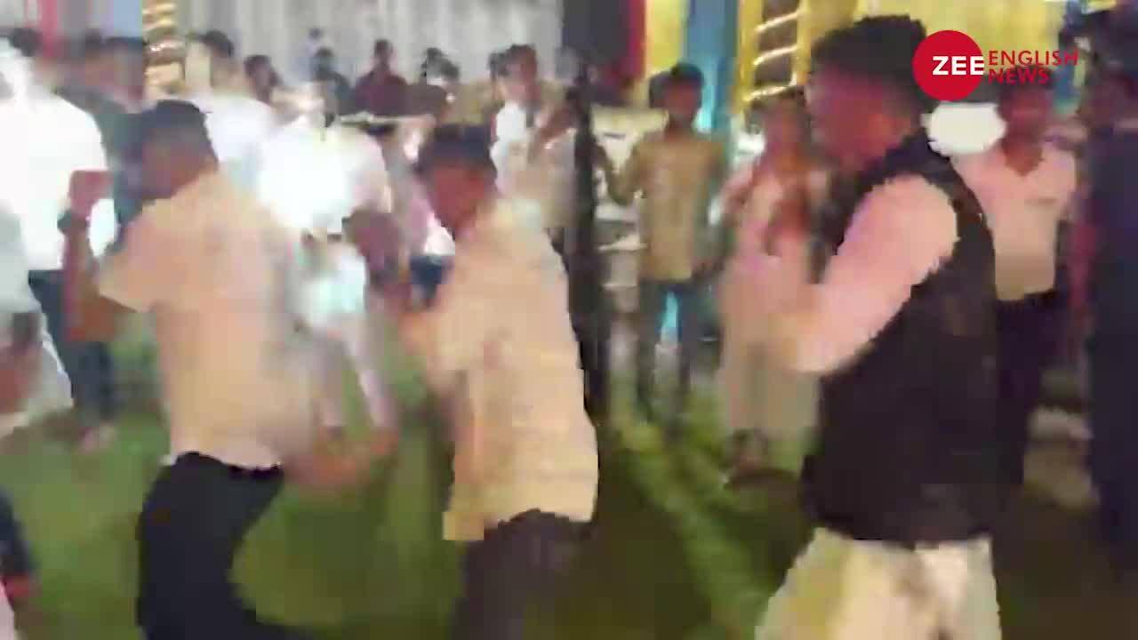 Watch: Navneet Ravi Rana shaking legs at garba festival | Zee News