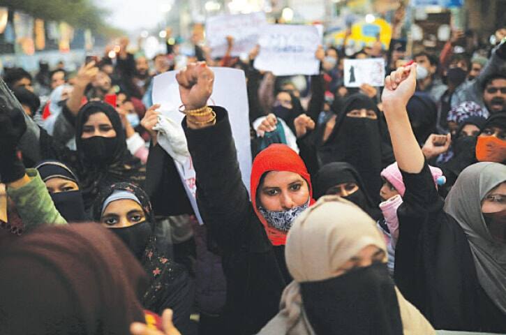 Hijab Row: Protests against hijab in Iran are getting more intense ...