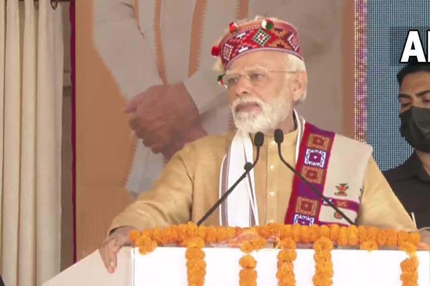 New India overcoming challenges of past, growing rapidly, says PM ...