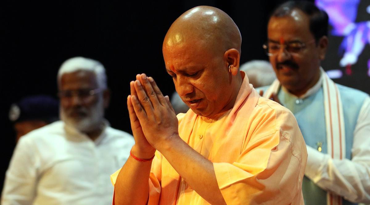 Chief Minister Yogi Adityanath reaches Kashi Vishwanath | Zee News