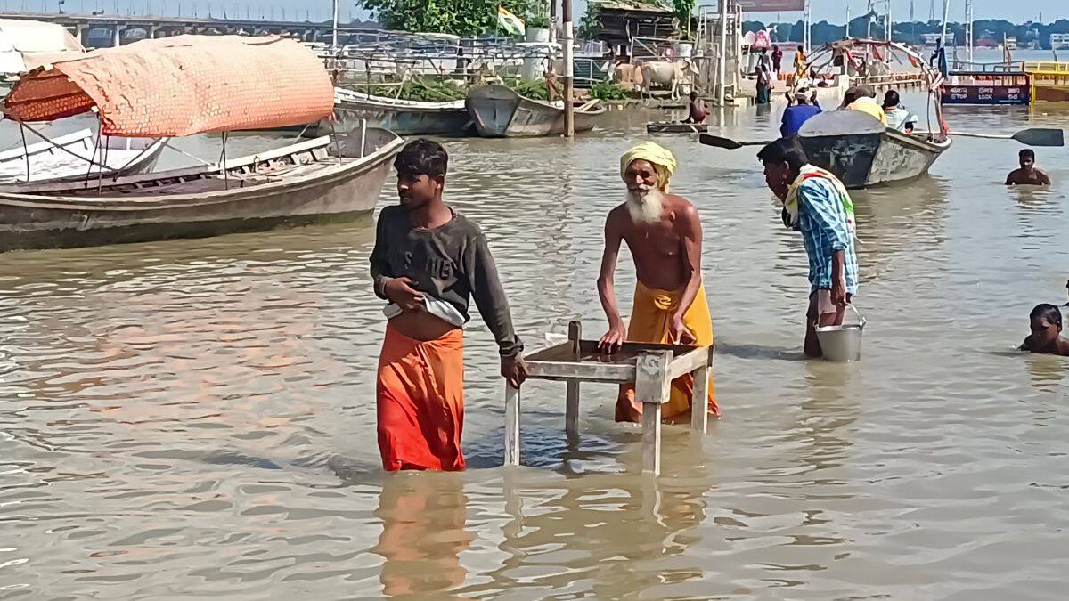 Uttra Pradesh: Flood-like situation in more than 15 districts of UP ...