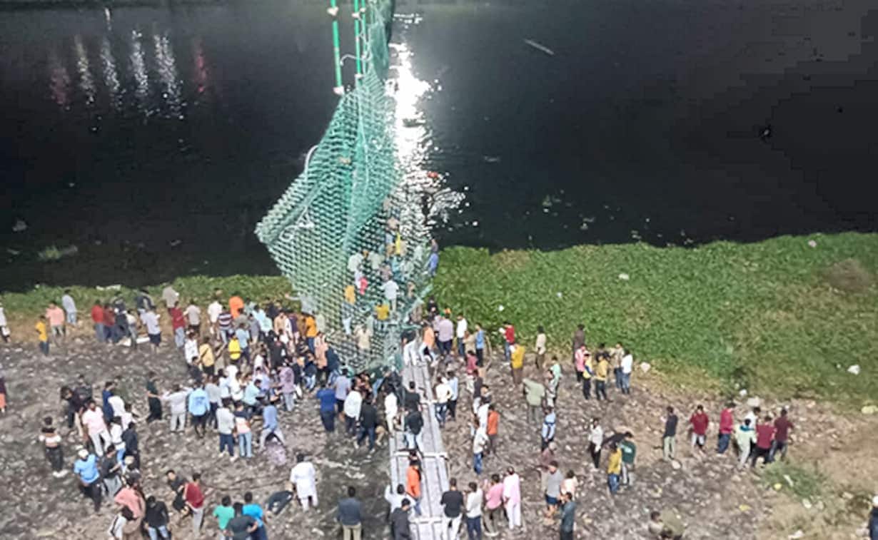 Gujarat Bridge Collapse: Who is the culprit of Morbi accident? | Zee News
