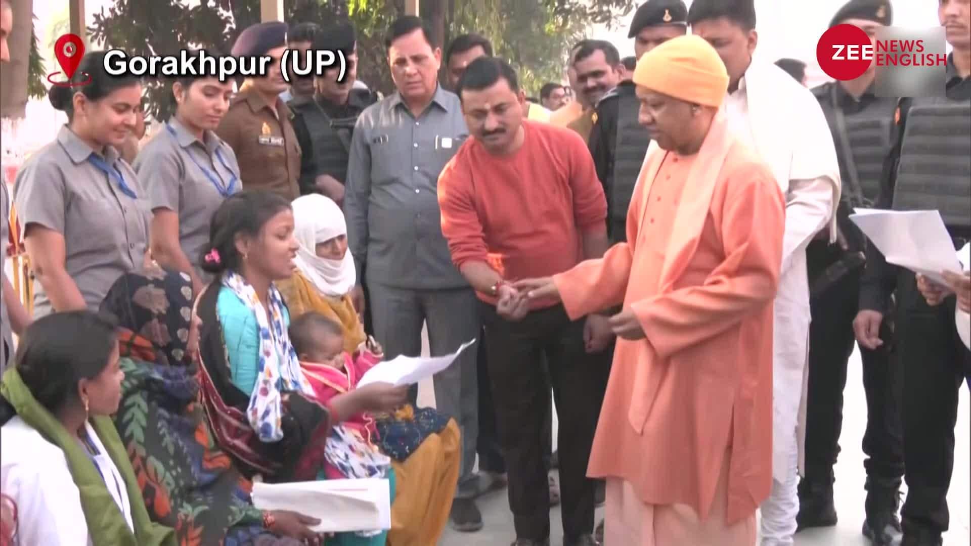 UP CM Yogi Adityanath holds ‘Janata Darshan’ in Gorakhpur | Zee News