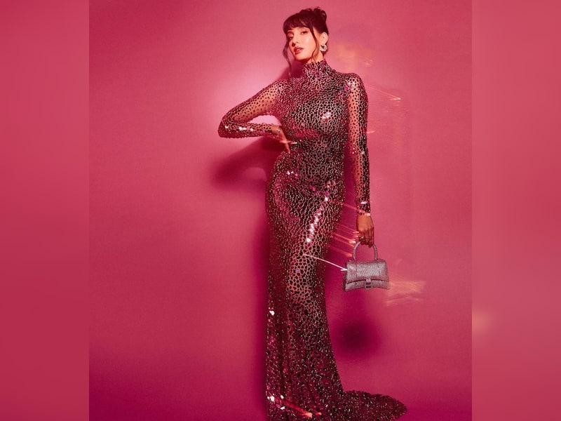 Nora Fatehi's BOLD, RED HOT avatar: 7 times actress oozed oomph in red ...