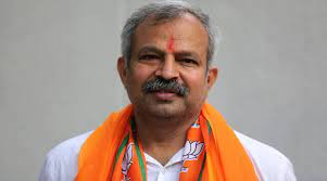 Adesh Gupta Resigns: Delhi BJP president Adesh Gupta resigns, Virendra ...