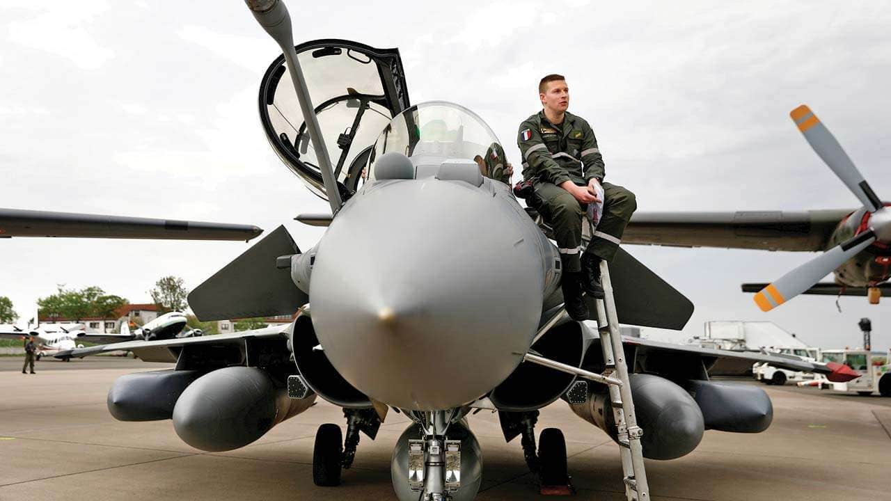 India's last Rafale arrives at Hasimara Air Base in West Bengal | Zee News