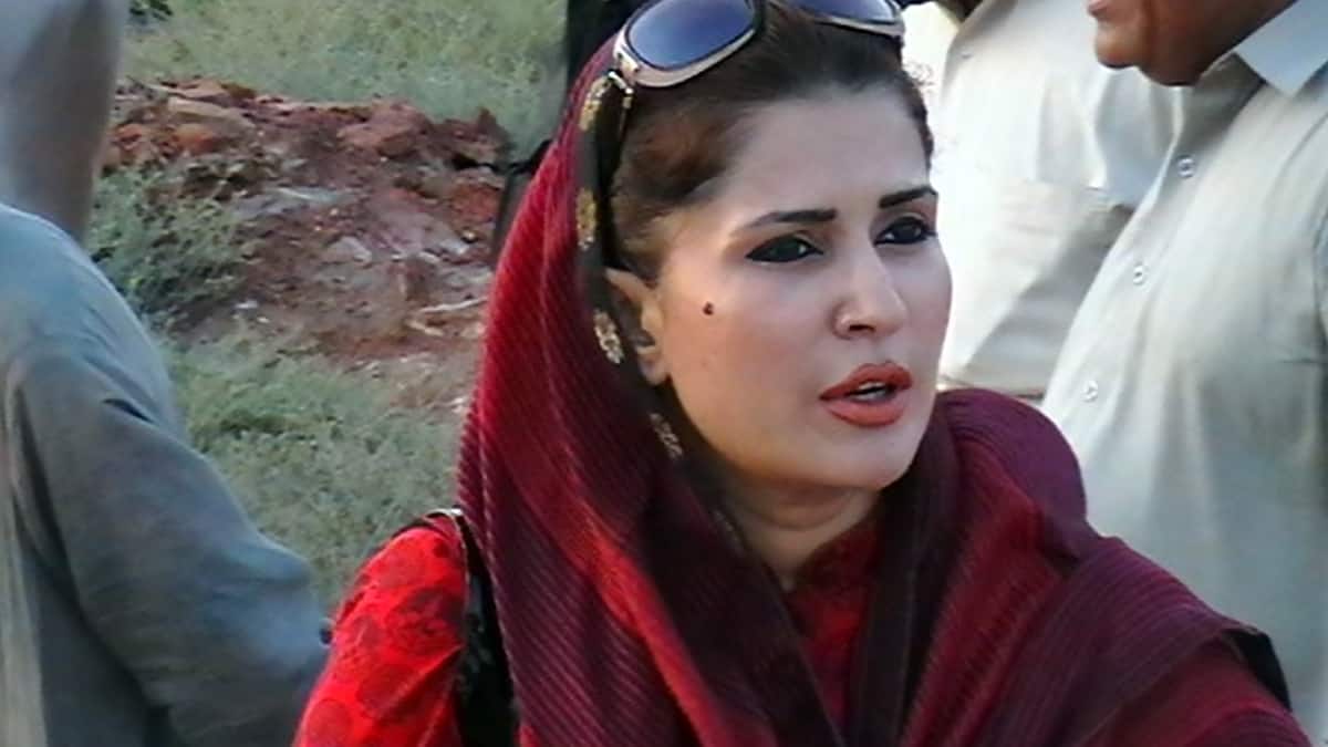 Namaste India: After Bilawal Bhutto, Pakistan's Minister Shazia Marri threatens India | Zee News