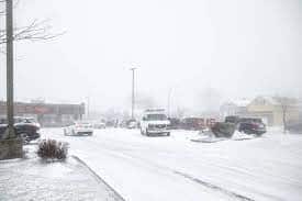 5 Minute 25 Khabrein: Heavy Snowfall in Ladakh, Kashmir, Snow Up to 8 ...