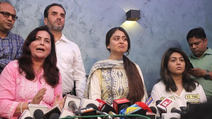 Tunisha Sharma Case: Sheejan's family held a press conference, told the ...