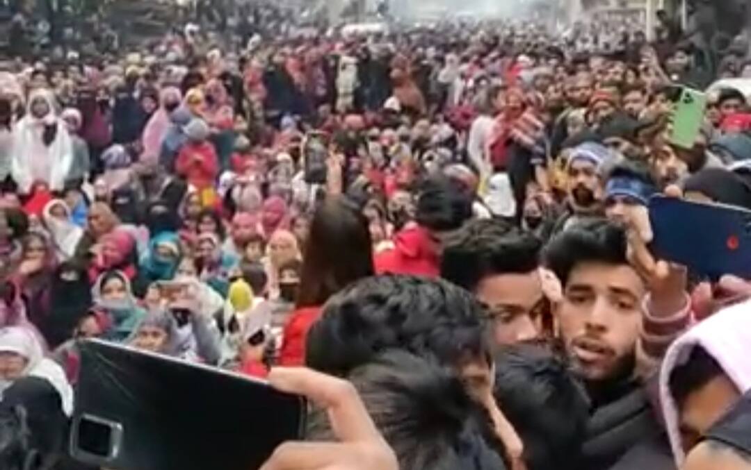 Joshimath Landslide: Cracks in 561 houses in Uttarakhand, who is ...