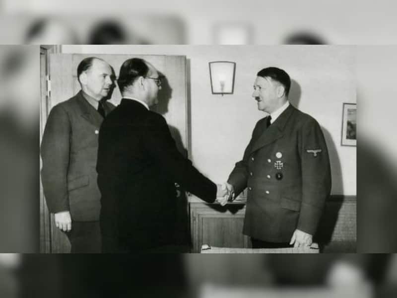 Subhas Chandra Bose Jayanti 2023: 14 RARE pics of Netaji on his 126th ...