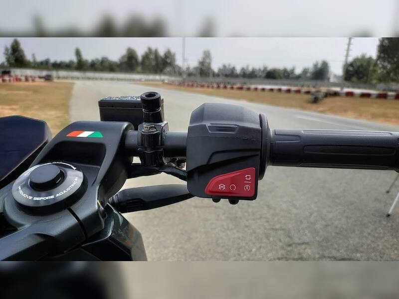 Meet Ultraviolette F77, India's Fastest Electric Motorcycle with 307 km ...