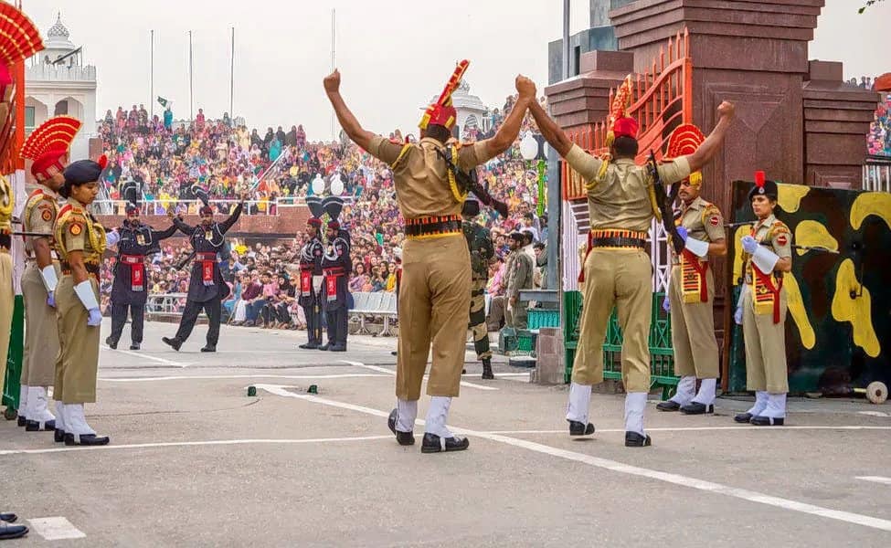Attari Border Live: 74th Republic Day and enthusiasm high on the ...
