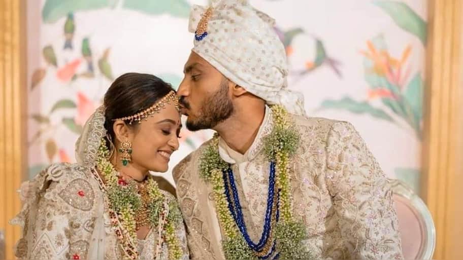 Axar Patel Gets Married to Fiance Meha Patel, Wedding Video Goes Viral ...