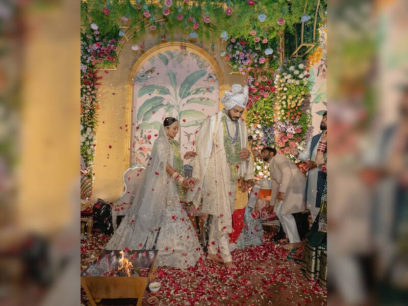 Newly-Married Axar Patel Shares First Set of Pics from Wedding with ...