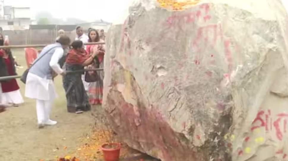 Ayodhya Ram Temple: Rare ‘Shaligram’ Stones From Nepal Reach Ayodhya ...