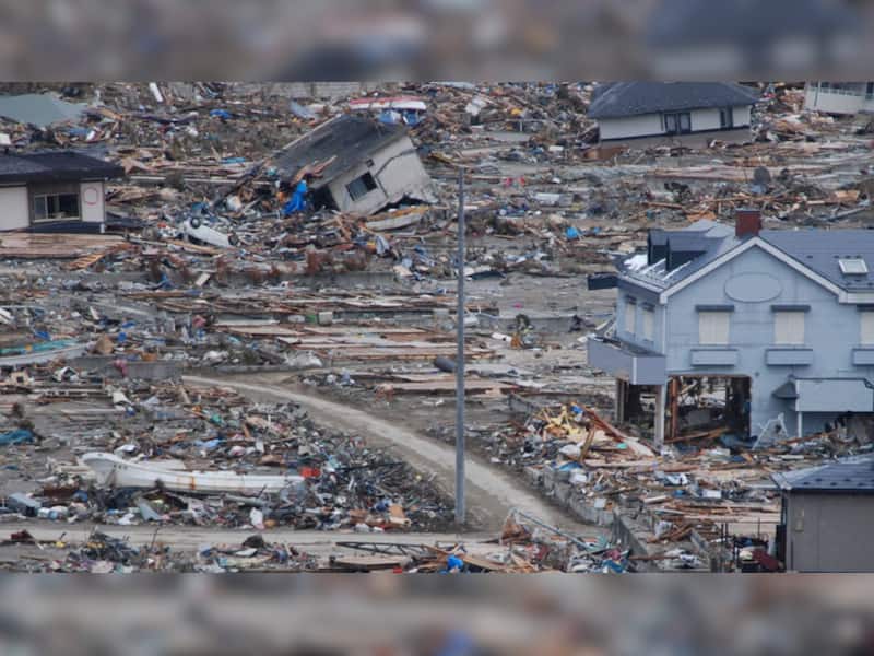 10 Deadliest Earthquakes in Human History: In Pics | News | Zee News