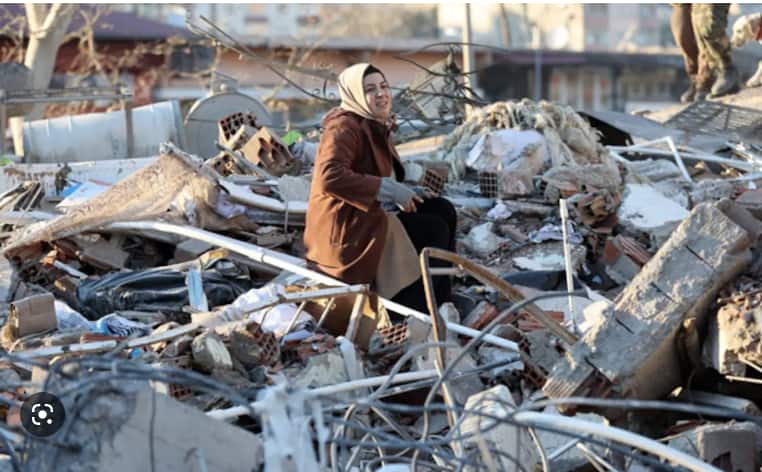 Pictures of devastation coming from many cities of Turkey-Syria | Zee News