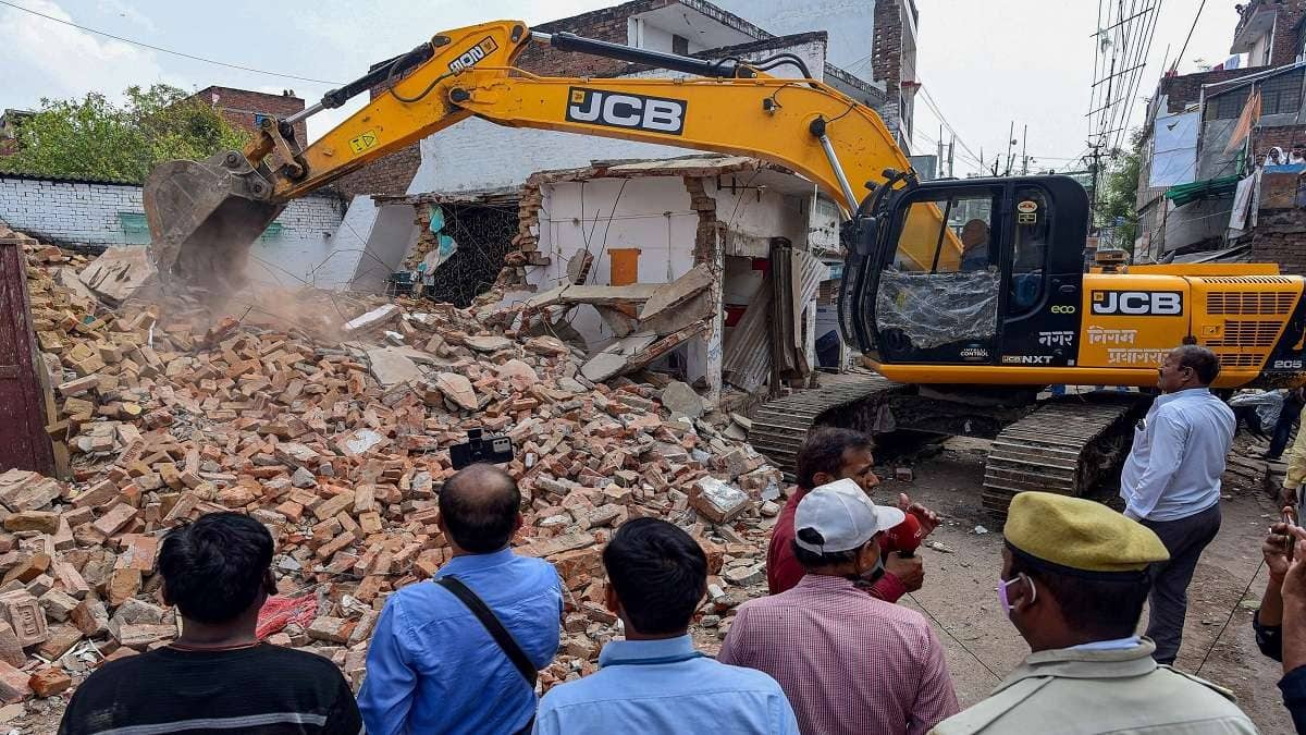 Umesh Pal Case: Bulldozer Action to be taken against Atiq Ahmad's ...