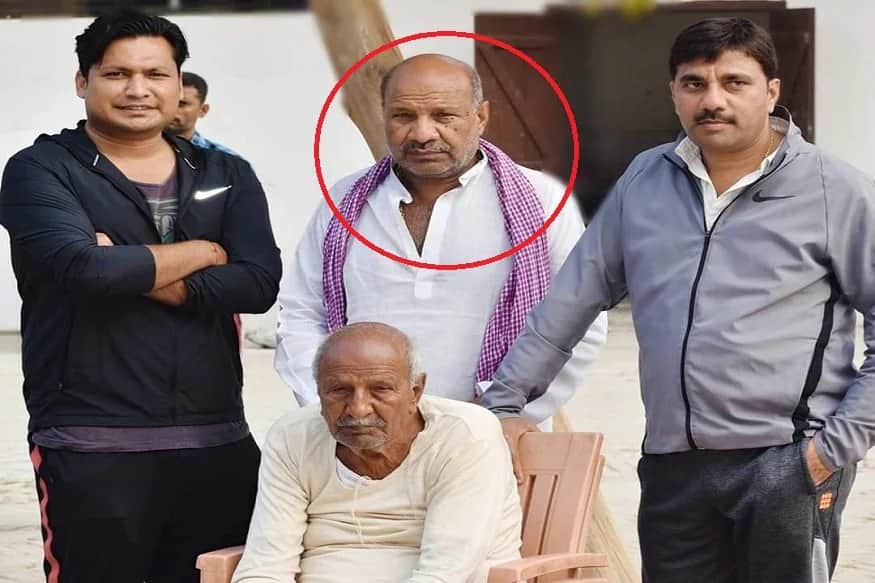 Satish Pandey gave shelter to Asad, Guddu Muslim and Ghulam, says UP Police | Zee News