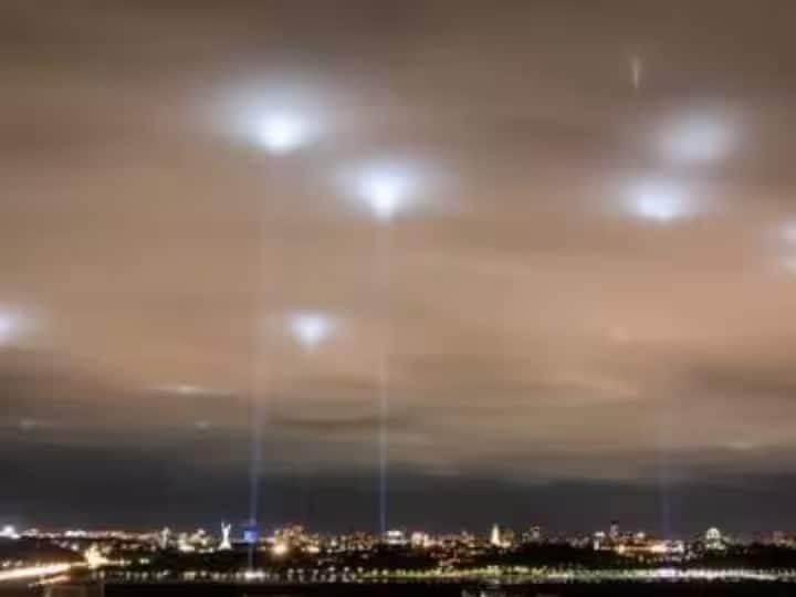 Amidst the Russia-Ukraine war, bright lights were seen in the sky of ...