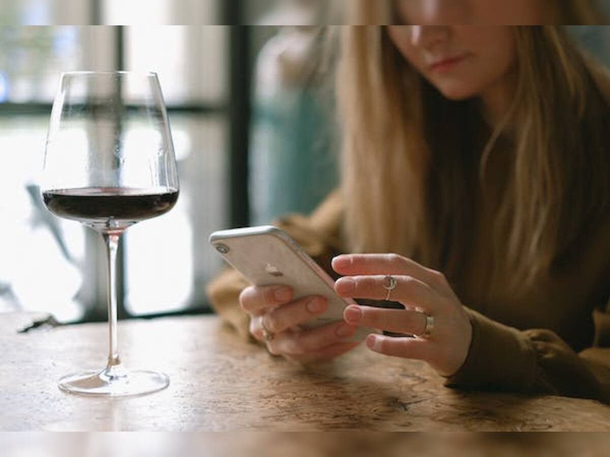 3 Out Of 4 Smartphone Users In India Fear Being Detached From Their ...