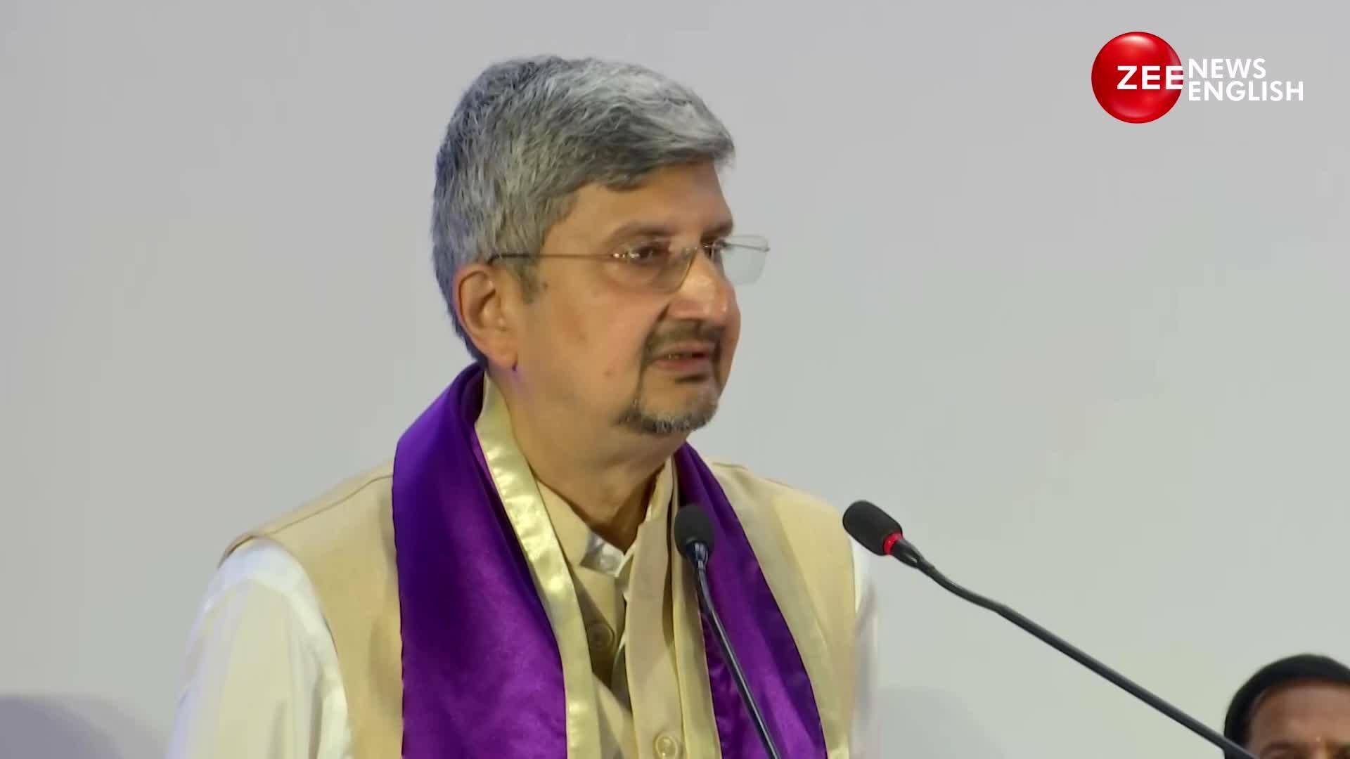 WATCH: DRDO Chief says THIS at a college in Pune | Zee News