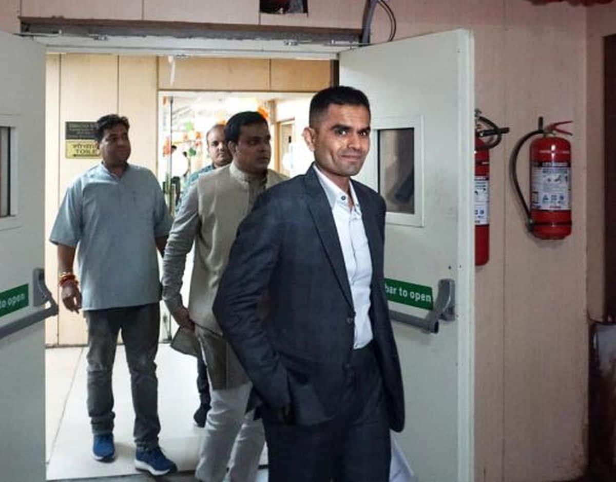 Former NCB officer Sameer Wankhede in trouble | Zee News