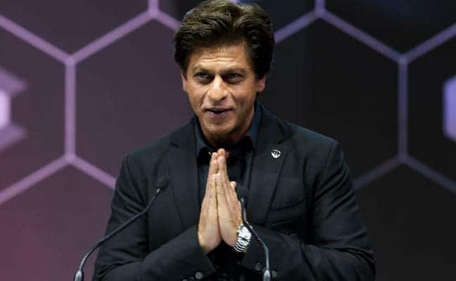 Badhir News: Shahrukh folded hands in front of Sameer Wankhede for ...