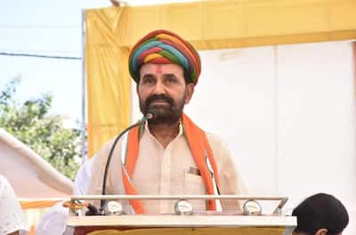 Congress Appoints Shaktisinh Gohil As New Gujarat PCC Chief; Babariya ...