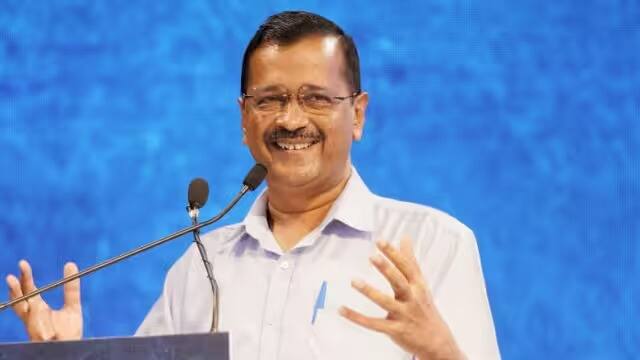 Arvind Kejriwal meets T Raja, gets support against Centre's Ordinance ...