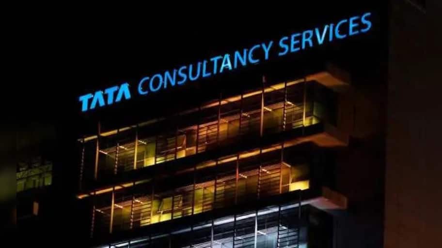 TCS ‘Bribes-For-Jobs’ Scam Uncovered: IT Giant Sacks Four Executives ...