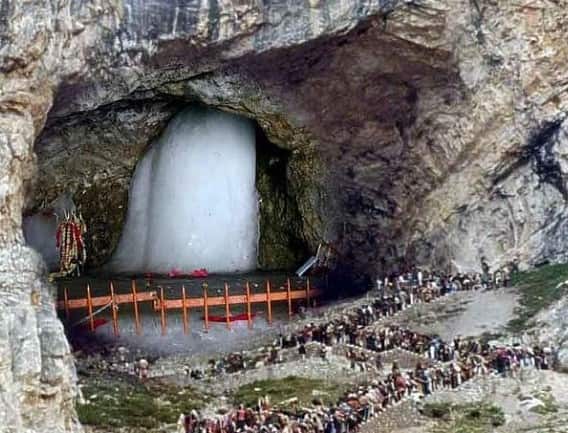 Watch Baba Barfani's first aarti, Baba Amarnath Darshan on ZEE NEWS ...