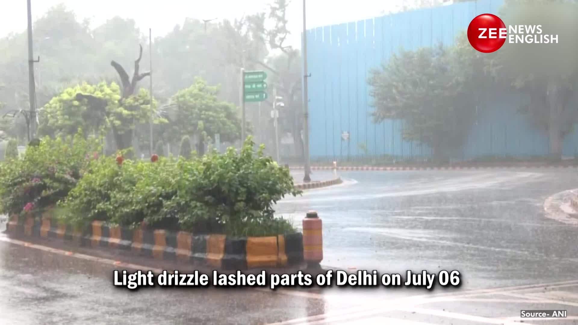 Heavy Rain lashes parts of Delhi-NCR | Zee News