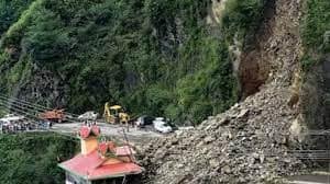 Kullu-Manali Highway stalled after landslide in Himachal Pradesh | Zee News
