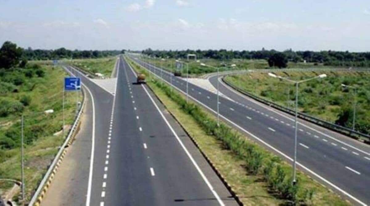 National Highway-52 connecting Punjab to Haryana closed due to road ...