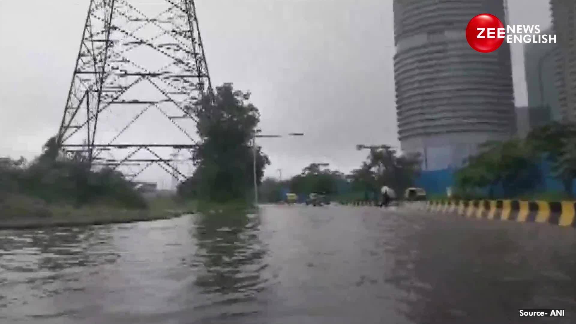 Noida (UP): Flooding In The City As A Result Of The Heavy Rain, Visuals ...