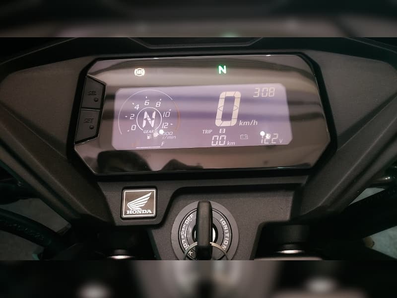 Honda SP160 Commuter Motorcycle Launched In India: Colours, Specs, Features - IN PICS | News ...