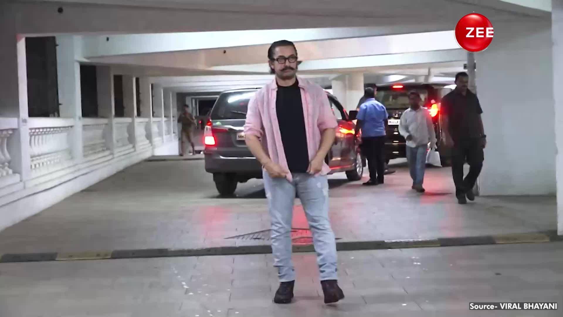 Aamir Khan makes dashing appearance in Mumbai | Zee News