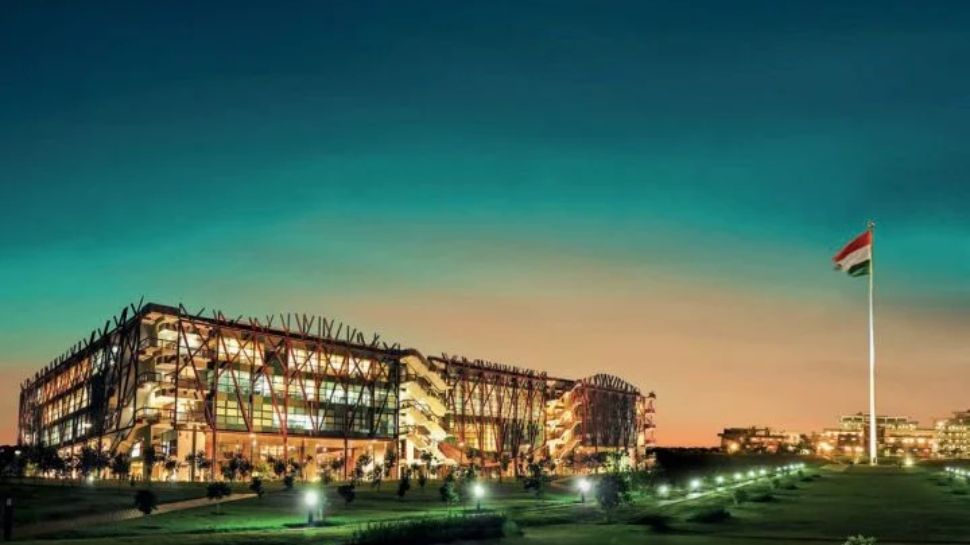 Shocking! OP Jindal University's Kitchen Staff Allegedly Uses Feet To ...