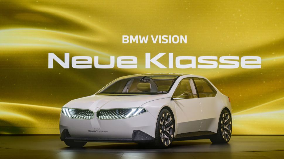 BMW Showcases Future EV Designs With Vision Neue Klasse Concept- In ...