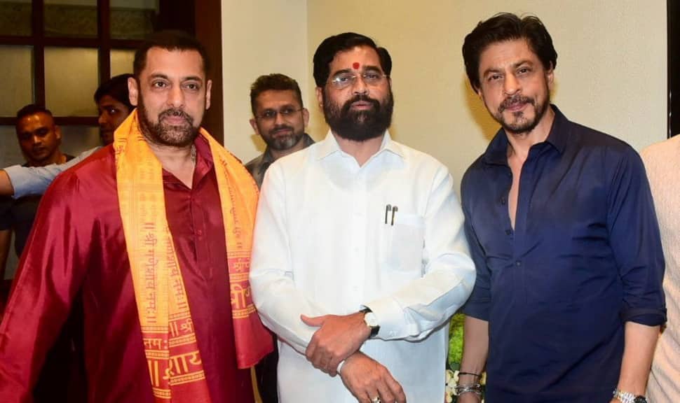Bollywood Biggies Attend Ganpati Puja At Maharashtra CM Eknath Shinde's ...