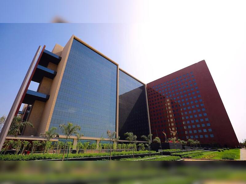 Surat Diamond Bourse: All You Need To Know About World's Largest Office ...